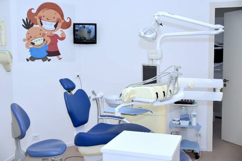 Özel ağız ve diş sağlığı klinikleri ve muayenehaneleri Dott. ssa Angileri Floriana Studio Dentistico, Marsala, foto