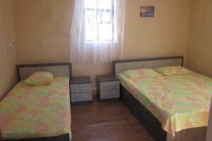Rai (Центральная улица No:68, село Новоотрадное), otel  Kırım Cumhuriyeti'nden