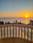 IvaMaria (улица Слуцкого No:32, село Лазурное), otel  Kırım Cumhuriyeti'nden