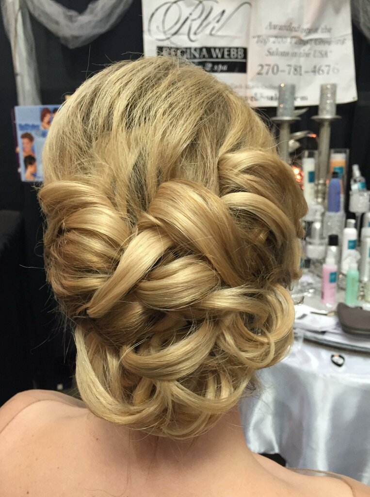 Spa Regina Webb Salon & SPA, Bowling Green, foto