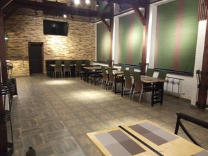 Леон (Syezdovskaya ulitsa No:9), kafe  Holm'dan
