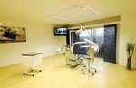 Dr. med. dent. Marc Hansen (North Rhine-Westphalia, Ennepe-Ruhr-Kreis, Witten), özel ağız ve diş sağlığı klinikleri ve muayenehaneleri  Dortmund'dan