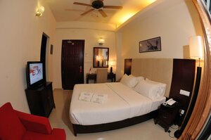 Reveries Maldives (Laamu Atoll, Gan), otel  Laamu Atolü'nden