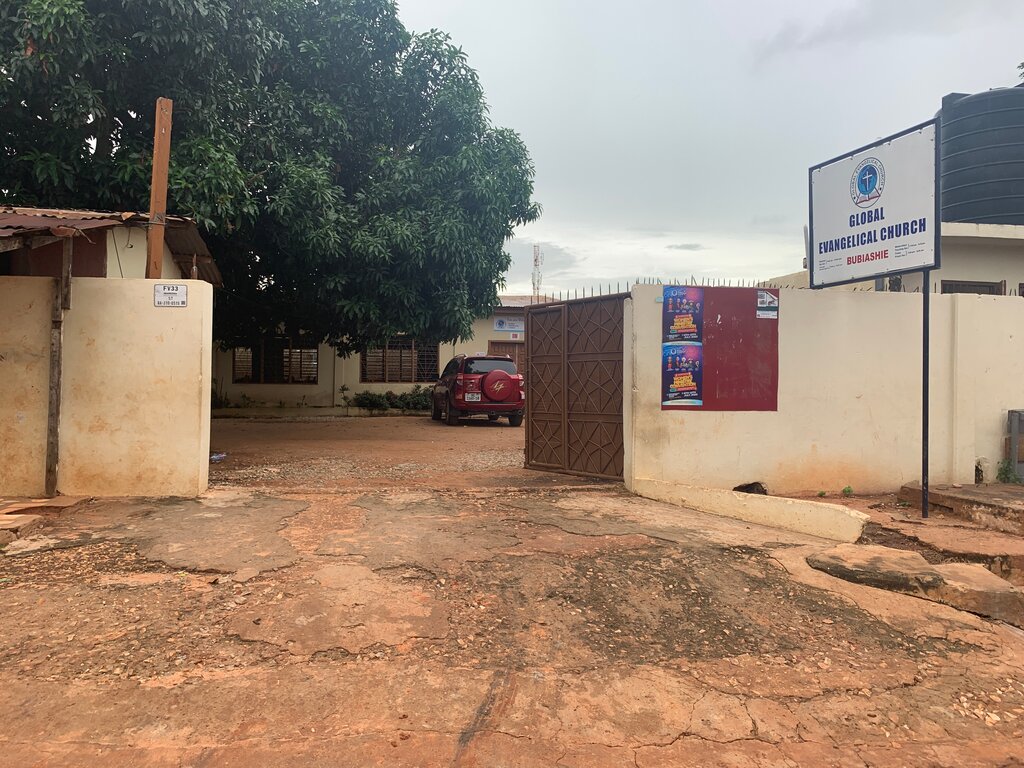 Ortodoks kiliseleri Global Evangelical Church, Bubiashie, Akra, foto