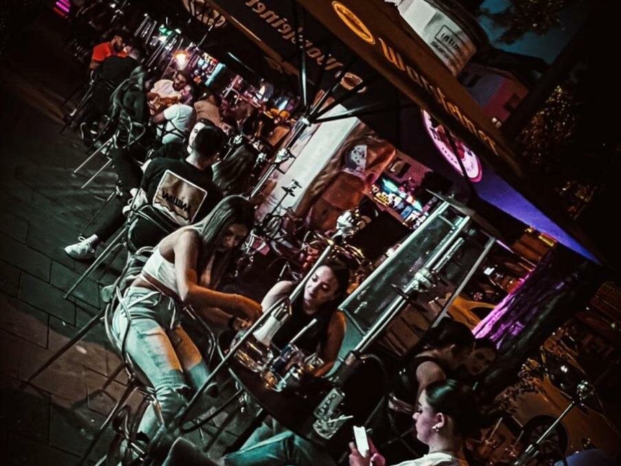 Nargile kafeler Drip Lounge and Terrace, Münih, foto