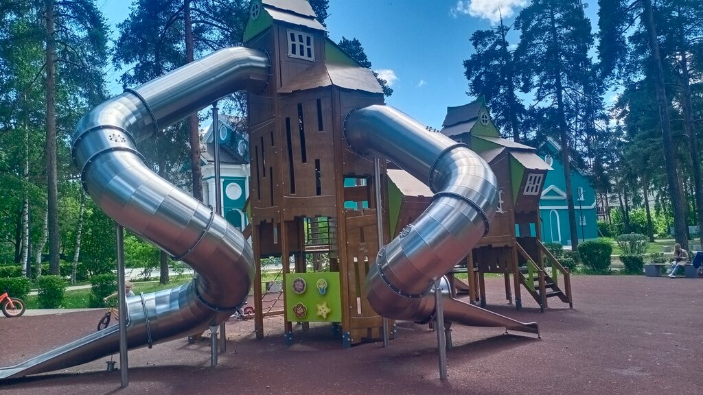 Oyun alanı Playground, Vsevolgsk, foto