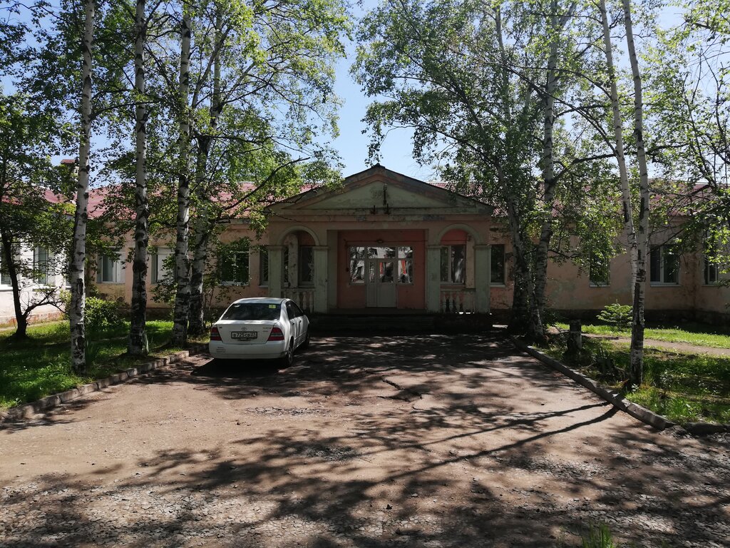 Belediyeler, devlet daireleri Upravleniye Zdravookhraneniya Administratsii g. Sovetskaya Gavan i Sovetsko-Gavanskogo rayona, Sovetskaya Gavan, foto