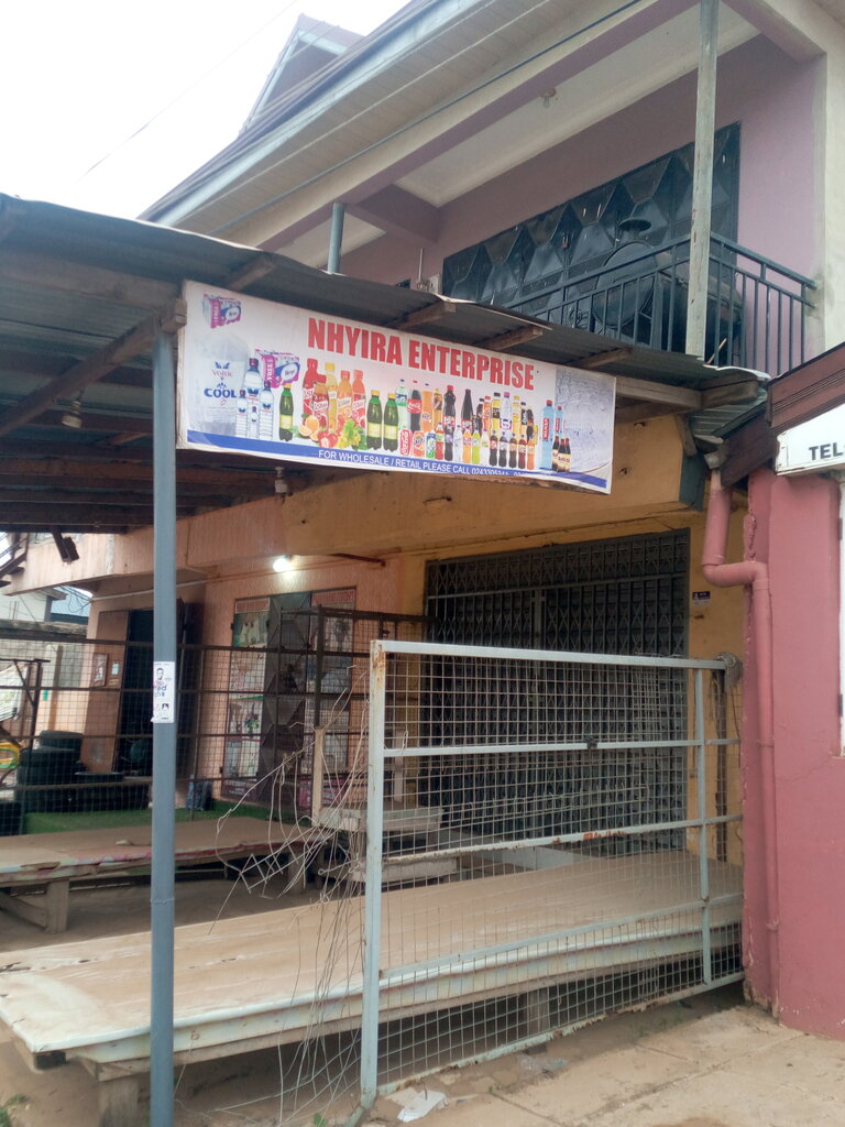 Market Nhyira Enterprise, Dünya, foto