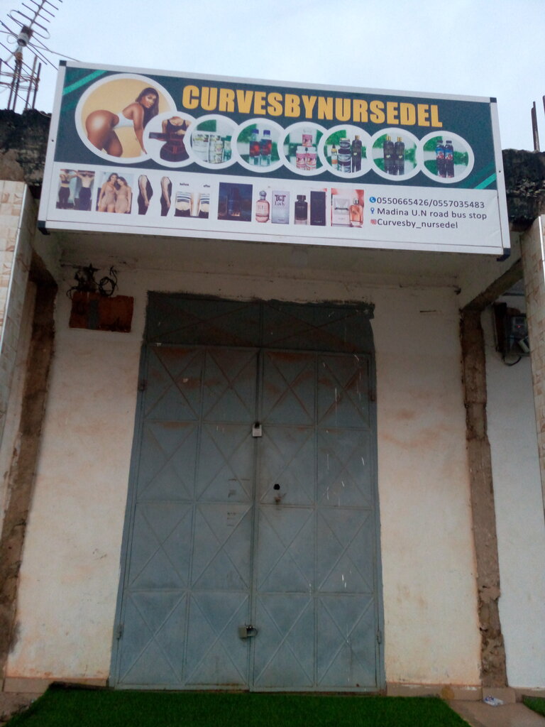 Kozmetik ve parfümeri mağazaları Curves by Nursedel, Dünya, foto