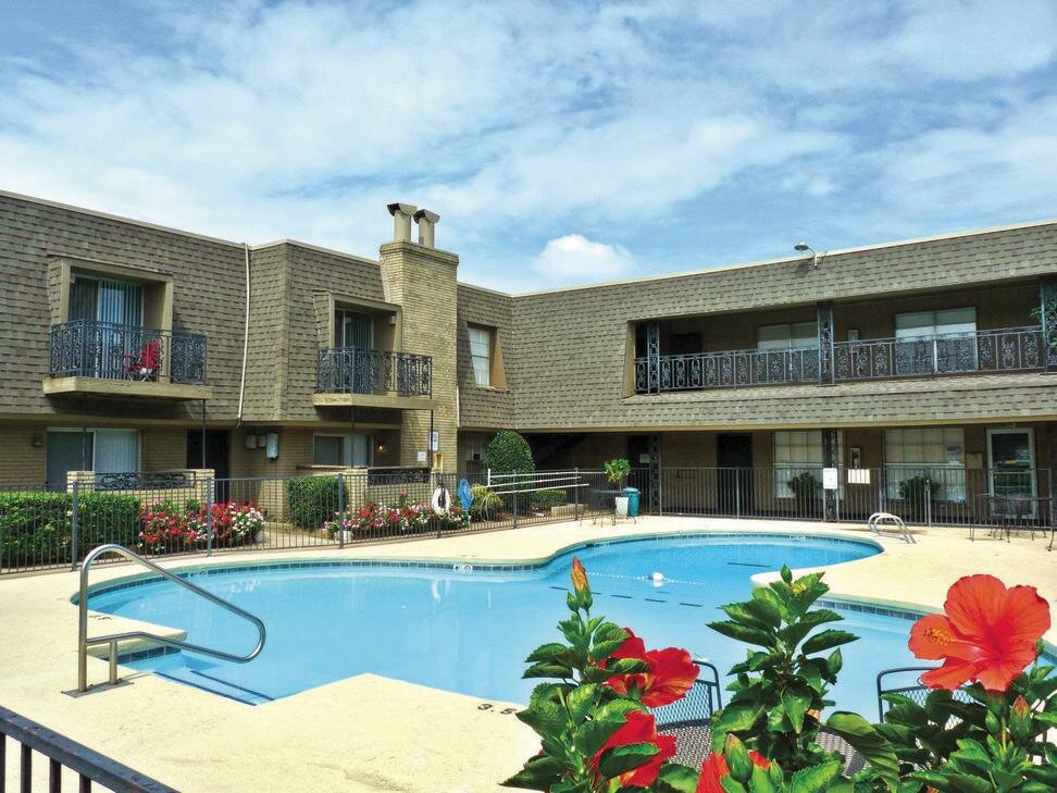 Emlak ofisi Villas on 50th, Oklahoma City, foto