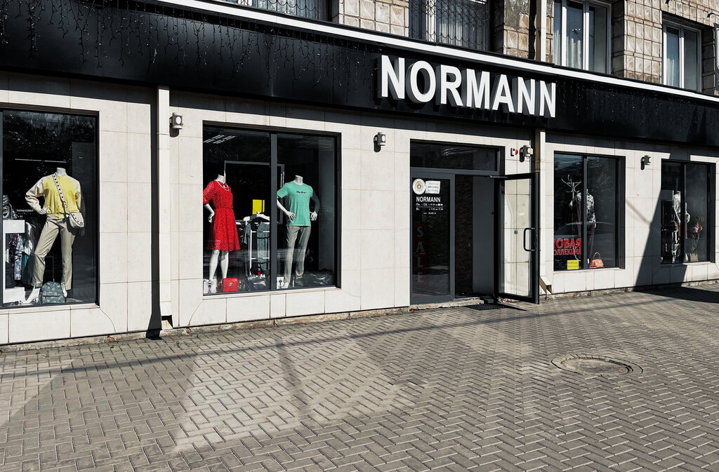 Giyim mağazası Normann, Tomsk, foto