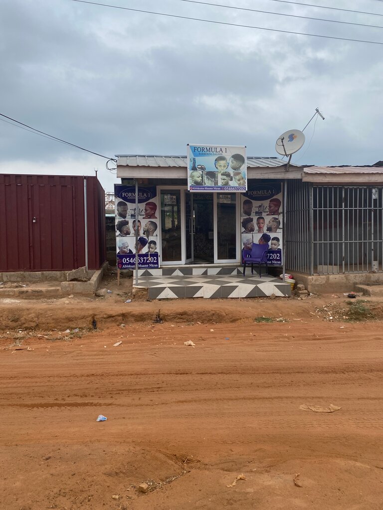 Berberler Formula 1 Barbering Salon, Dünya, foto