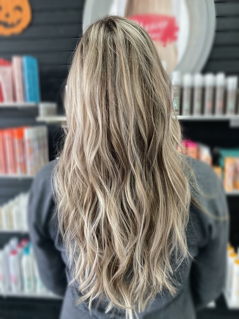 Kuaförler Shear Reflections Hair and Nail Design, Ohio Eyaleti, foto