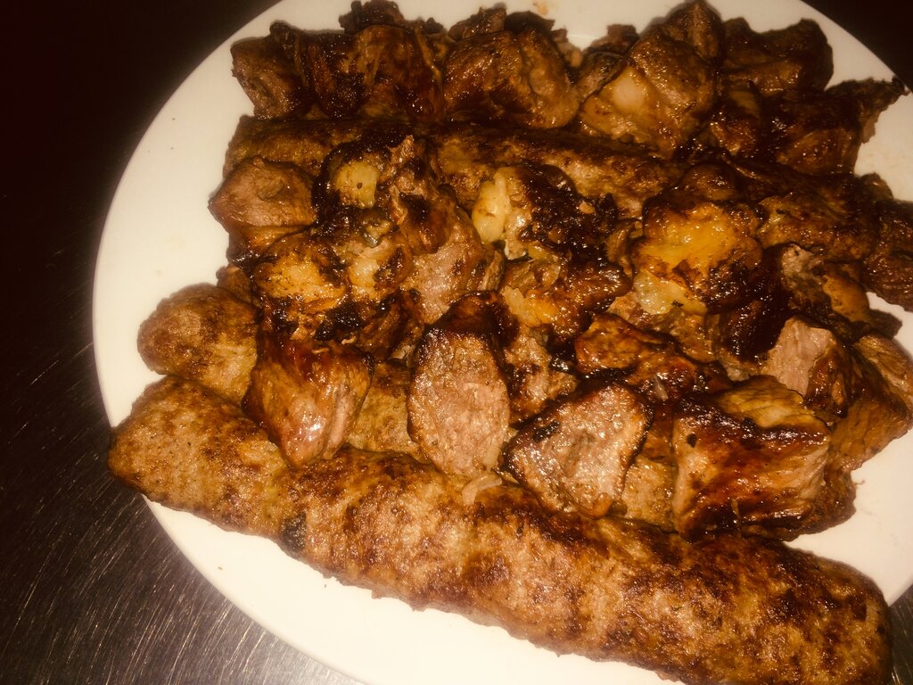Kafe Шашлык на углях, Moskova, foto