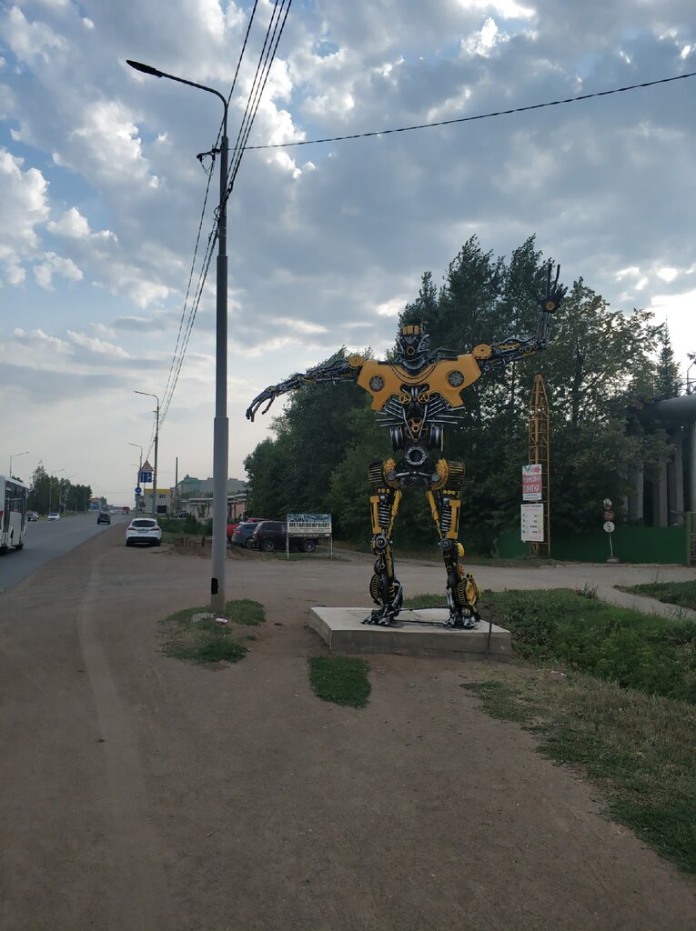 Dekorasyon ve süsleme, onur panosu Трансформер, Neftekamsk, foto