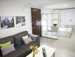 Apartamentos Kasa 25 - Apartamentos Loft (Calle Bazán No:20, Alicante), kısa süreli konaklama  Alicante'den