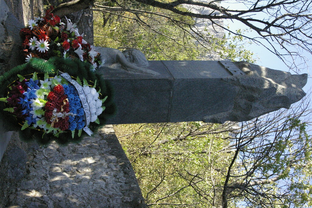 Anıt, heykel Героям,павшим при боях за Родину, Kırım Cumhuriyeti, foto