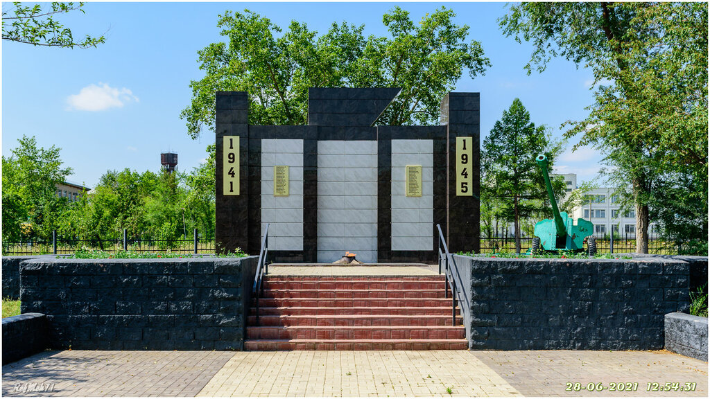 Anıt, heykel Монумент Славы, Çeliabinskaya oblastı, foto