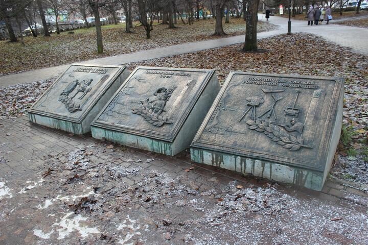 Anıt, heykel Погранслужбе России, Petrozavodsk, foto