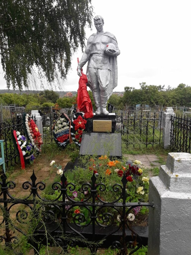 Anıt, heykel Братская могила, Tverskaya oblastı, foto