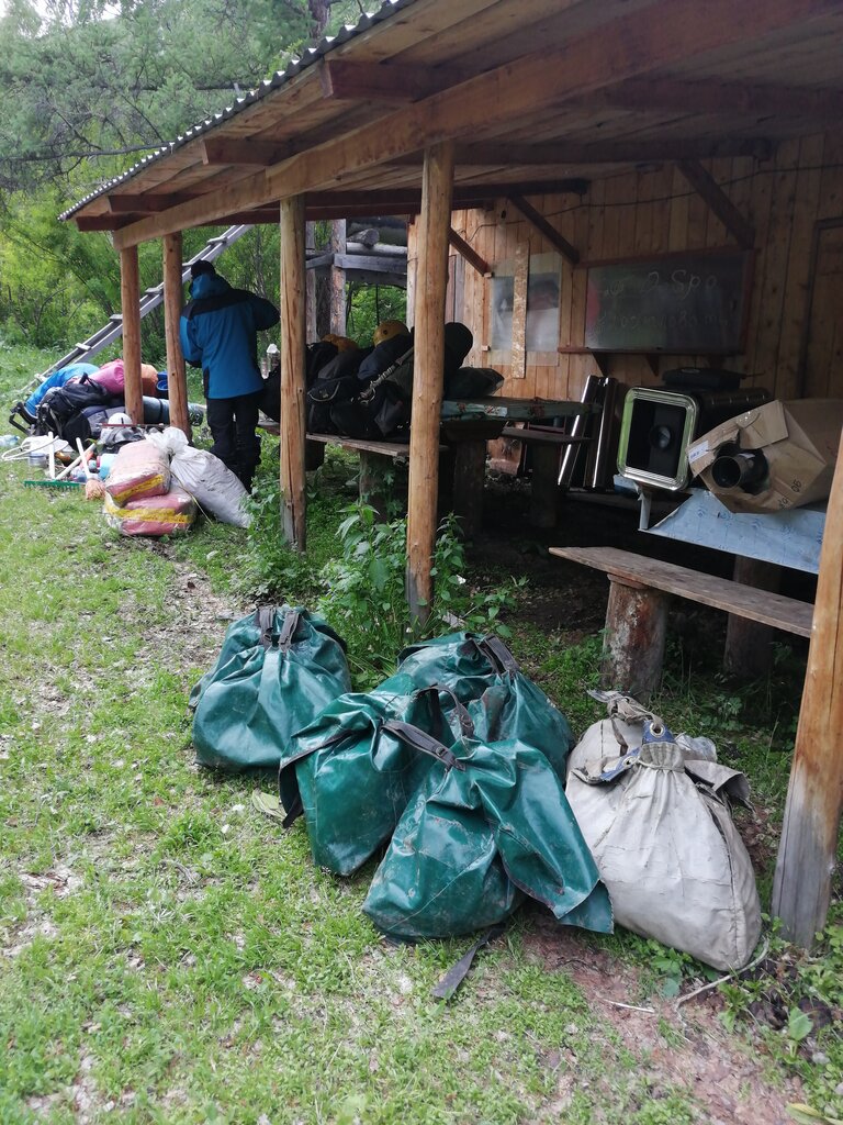 Kamp alanları Три берёзы, Altay Cumhuriyeti, foto