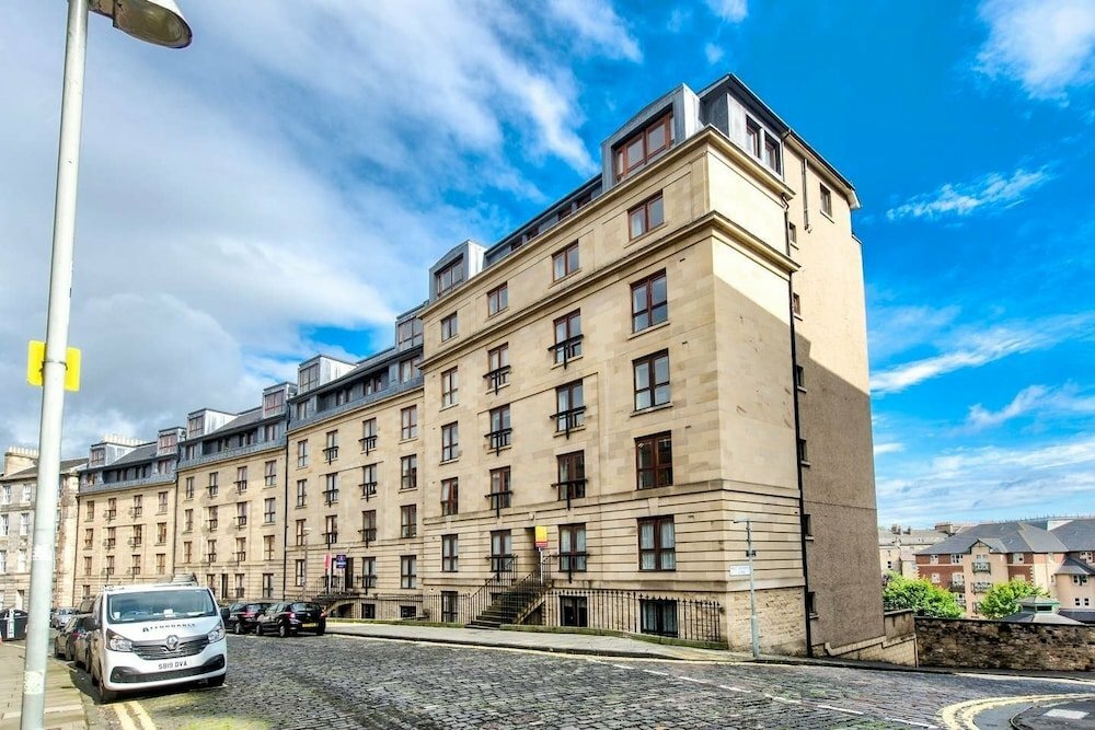 Otel Beautiful Edinburgh Apartment in Stockbridge, Edinburgh, foto