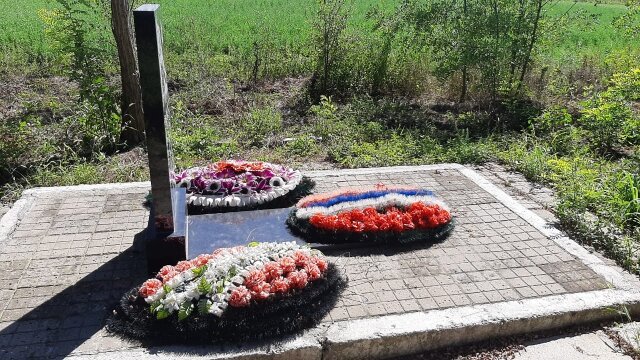 Anıt, heykel Братская могила советских воинов, Krasnodarski krayı, foto