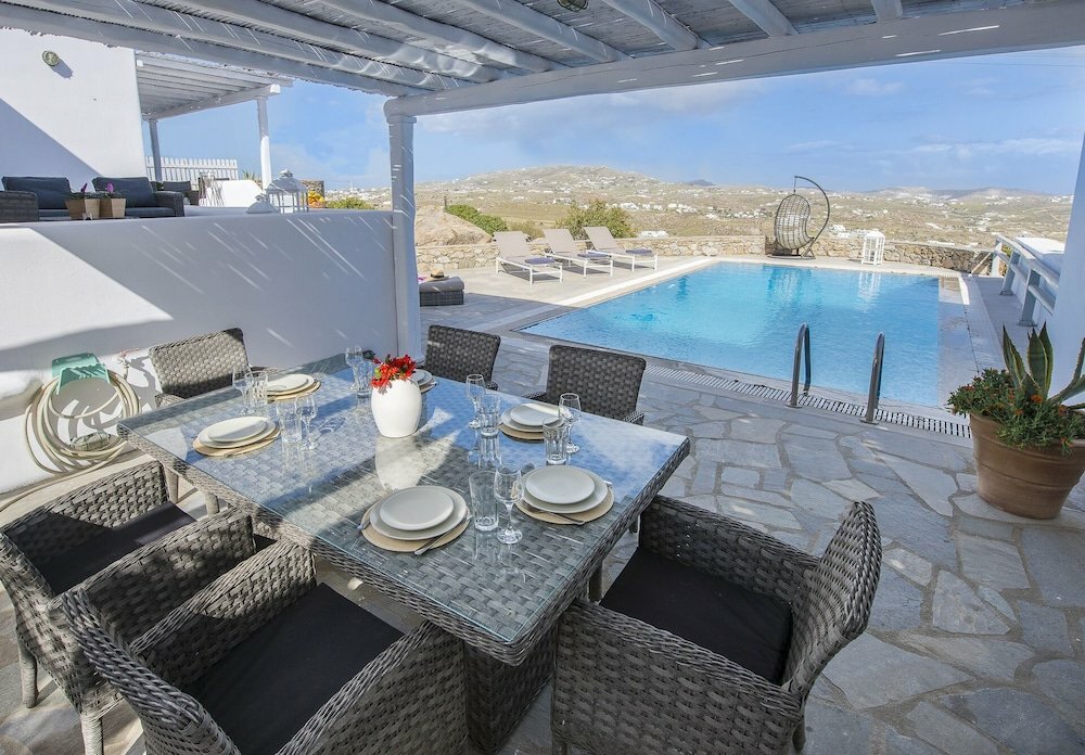 Otel Mykonos Psarrou villa for 18 persons by VillaRentalsgr, Dünya, foto