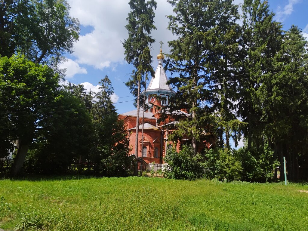 Ortodoks kiliseleri Tserkov Blagoveshcheniya Presvyatoy Bogoroditsy V Novotomnikovo, Tambovskaya oblastı, foto