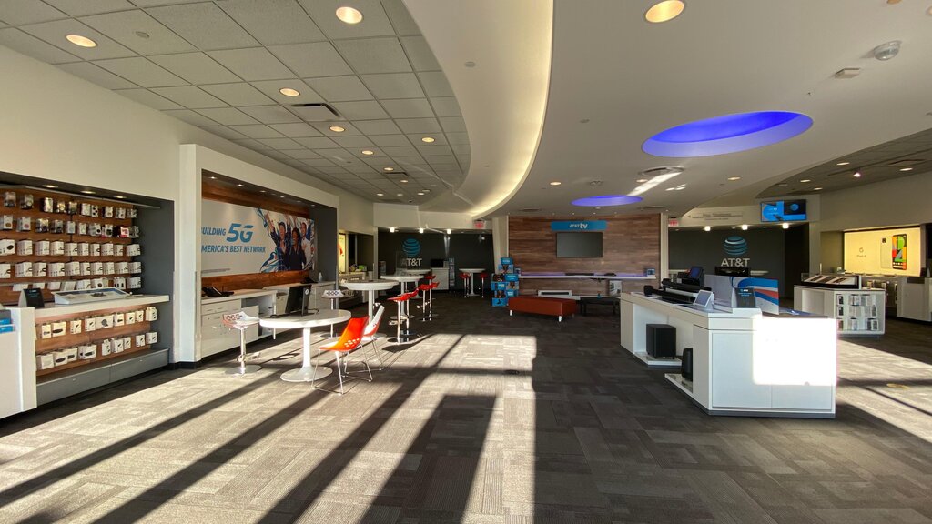 Elektrik ve elektrikli ürün mağazası At&t, Orlando, foto