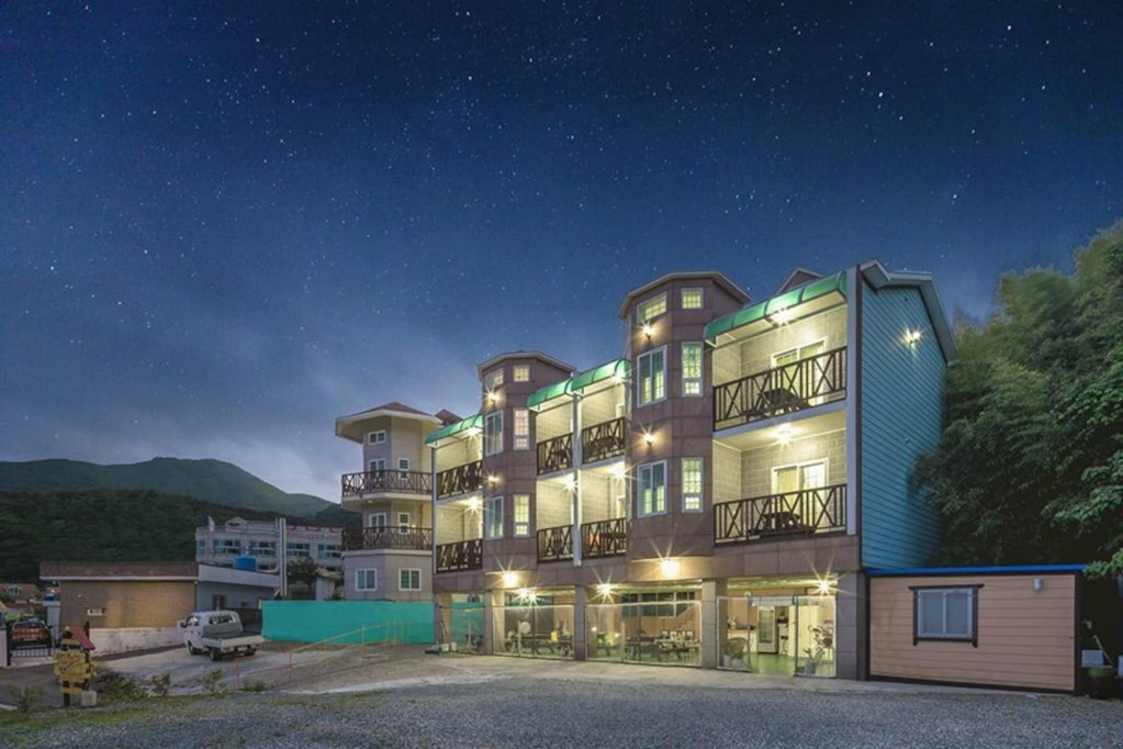 Otel Geojae Lamer Pension, Güney Gyeongsang İli, foto