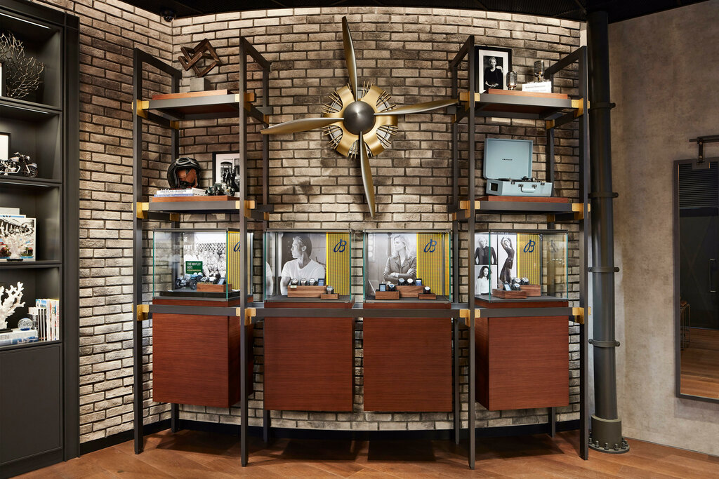 Saatçiler Breitling Boutique Hong Kong Queen's Rd, Hong Kong, foto