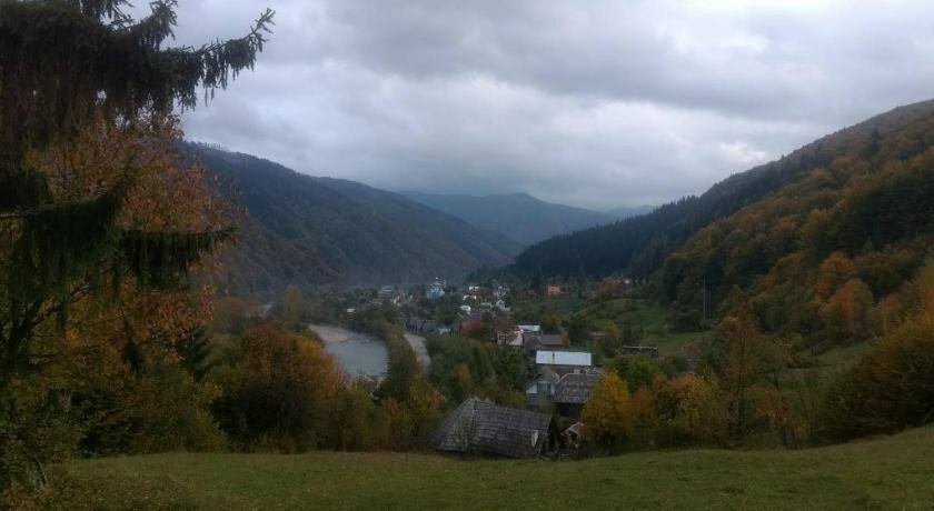Otel Усадьба в горах Кристиан, Zakarpatska oblastı, foto