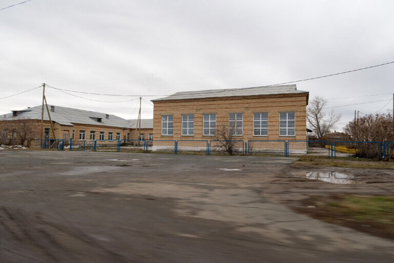 Ortaokul Мордвиновская основная общеобразовательная школа, Çeliabinskaya oblastı, foto