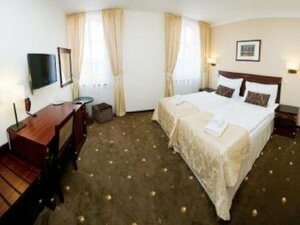 Otel Hotel & Apartments U Černého orla, Trebic, foto