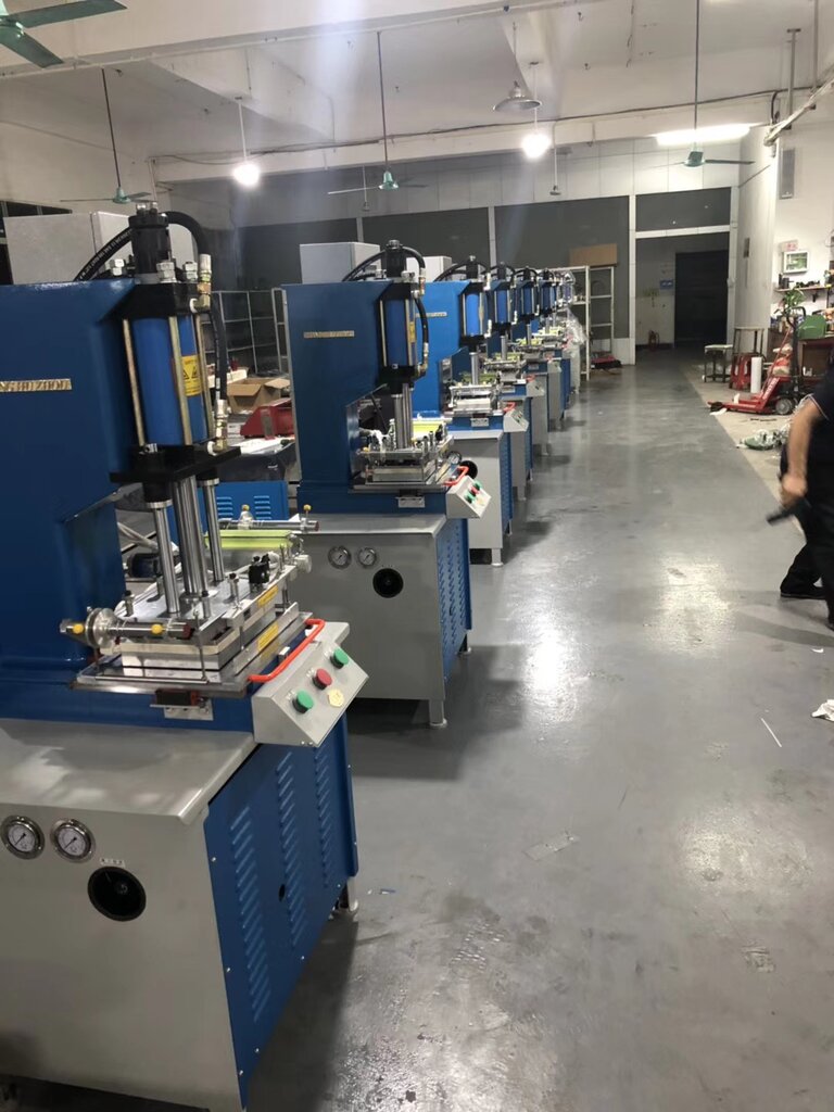 Hafif sanayi ekipmanları firmaları Egopot, Podolsk, foto