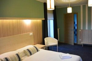 Alba Hotel (Dārzu iela No:9k-1), otel  Jūrmala'dan
