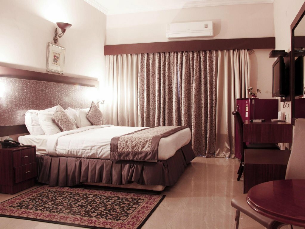 Otel The Down Town Hotel, Haydarabat, foto