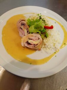 Motorest Štěpán (Zlínský kraj, Uherské Hradiště, Uhersky Brod), restoran  Zlin Bölgesi'den