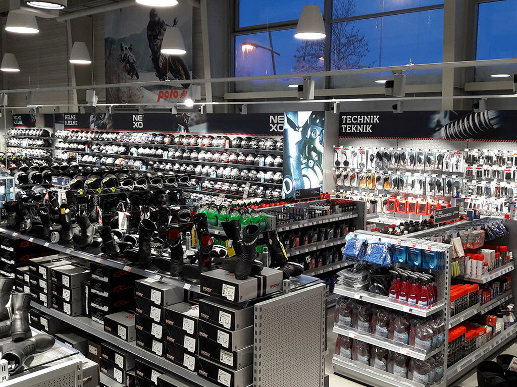 Motosiklet yedek parçaları Polo Motorrad Store Flensburg, Schleswig‑Holstein, foto