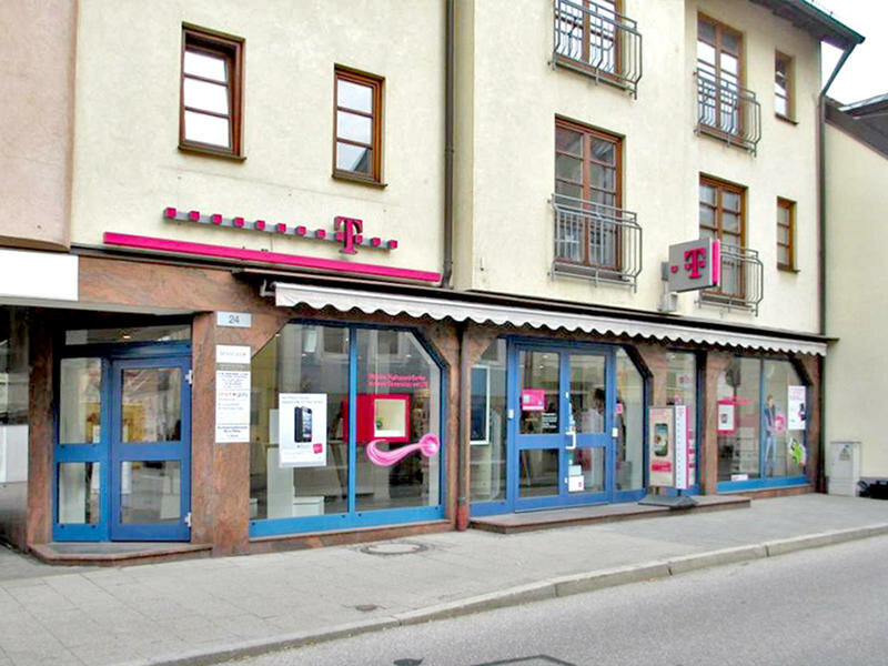 Cep telefonu ve aksesuarları satış mağazaları Telekom Shop, Furstenfeldbruck, foto