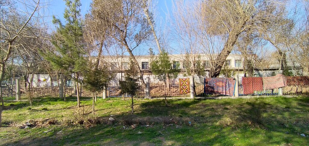 Anaokulları Kindergarten, Karşı, foto