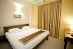 TreeHouse Blue Hotel & Serviced Apartments (Goa, South Goa County, Salcete Taluk, Village of Majorda), daireler  Goa'dan
