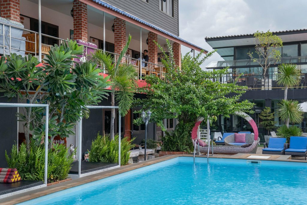 Otel P. U. Inn Resort, Dünya, foto