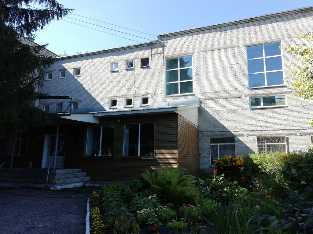 Yüksekokul Gbou Spo Kurgansky tekhnologichesky kolledzh im. N. Ya. Anfinogenova Ktk, Kurgan, foto