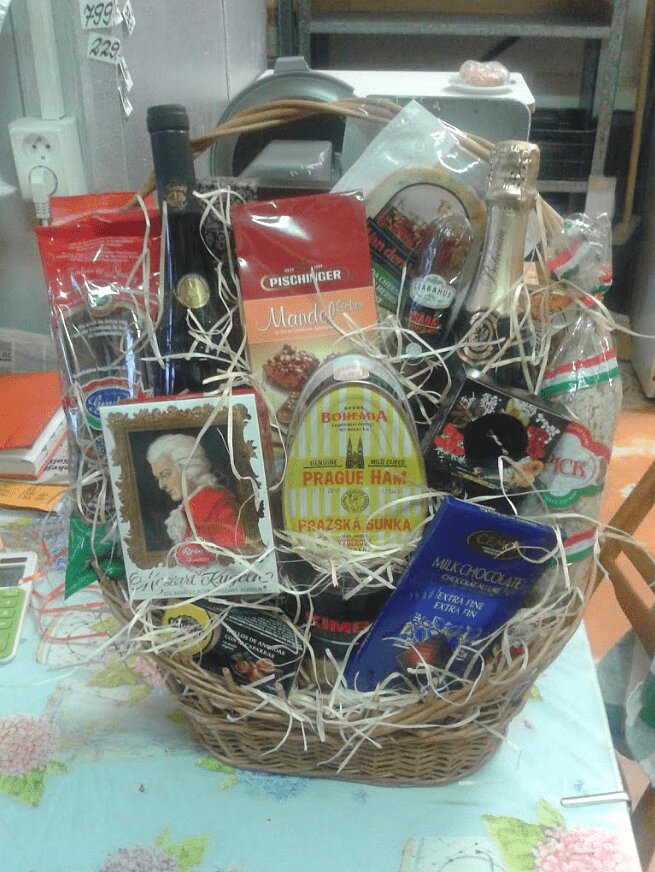 Hediyelik eşya mağazaları Delikates - dárkové koše, Hradec Kralove, foto