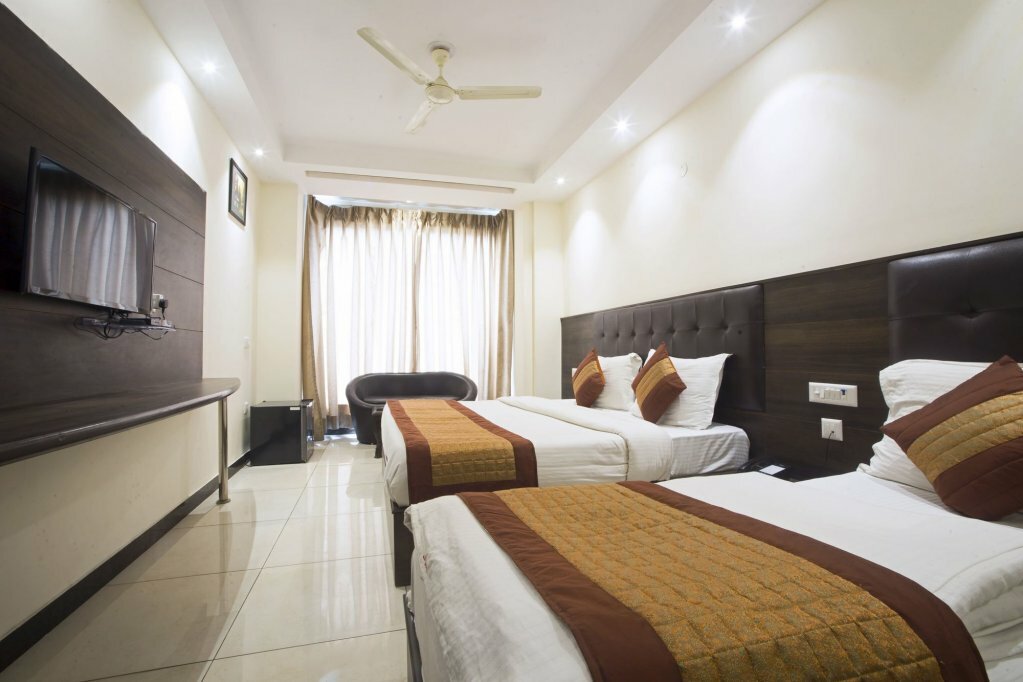 Otel Fabexpress Le Continental, Delhi, foto