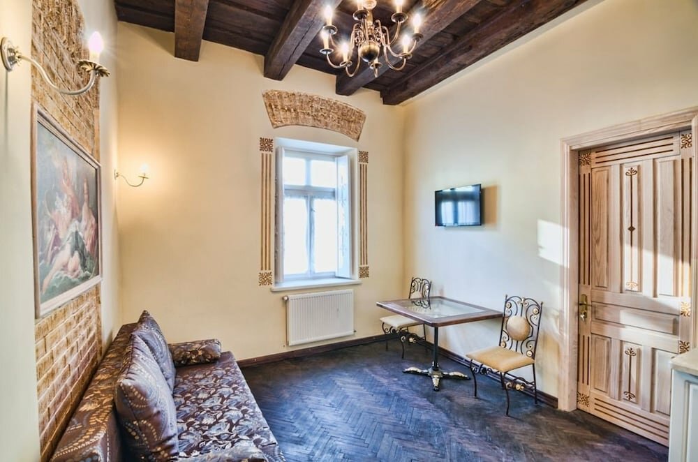 Kısa süreli konaklama Apartment Valovaya 21b, Lviv, foto