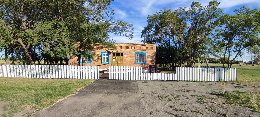 Kültür ocakları Будённовский сельский клуб, Omskaya oblastı, foto