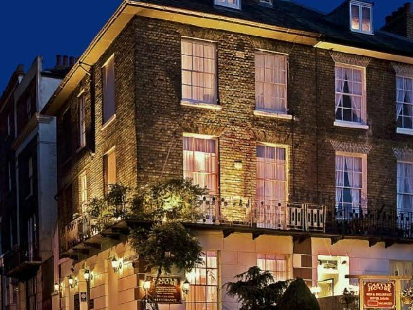 Otel Hubert House Guesthouse, Dover, foto